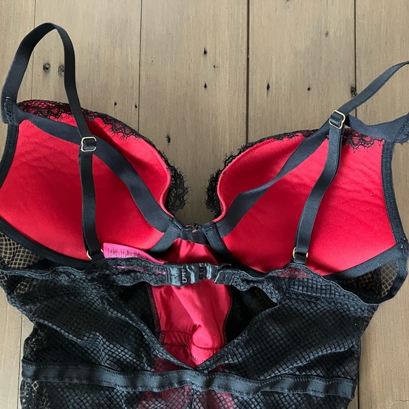 La SENZA | Intimates & Sleepwear | La Senza Black And Red Mesh And Lace ...